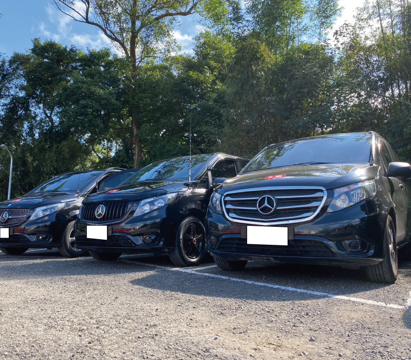 ALPHARD Luxury 7-Seater, Business Car Rental introduction,Mercedes-Benz ...